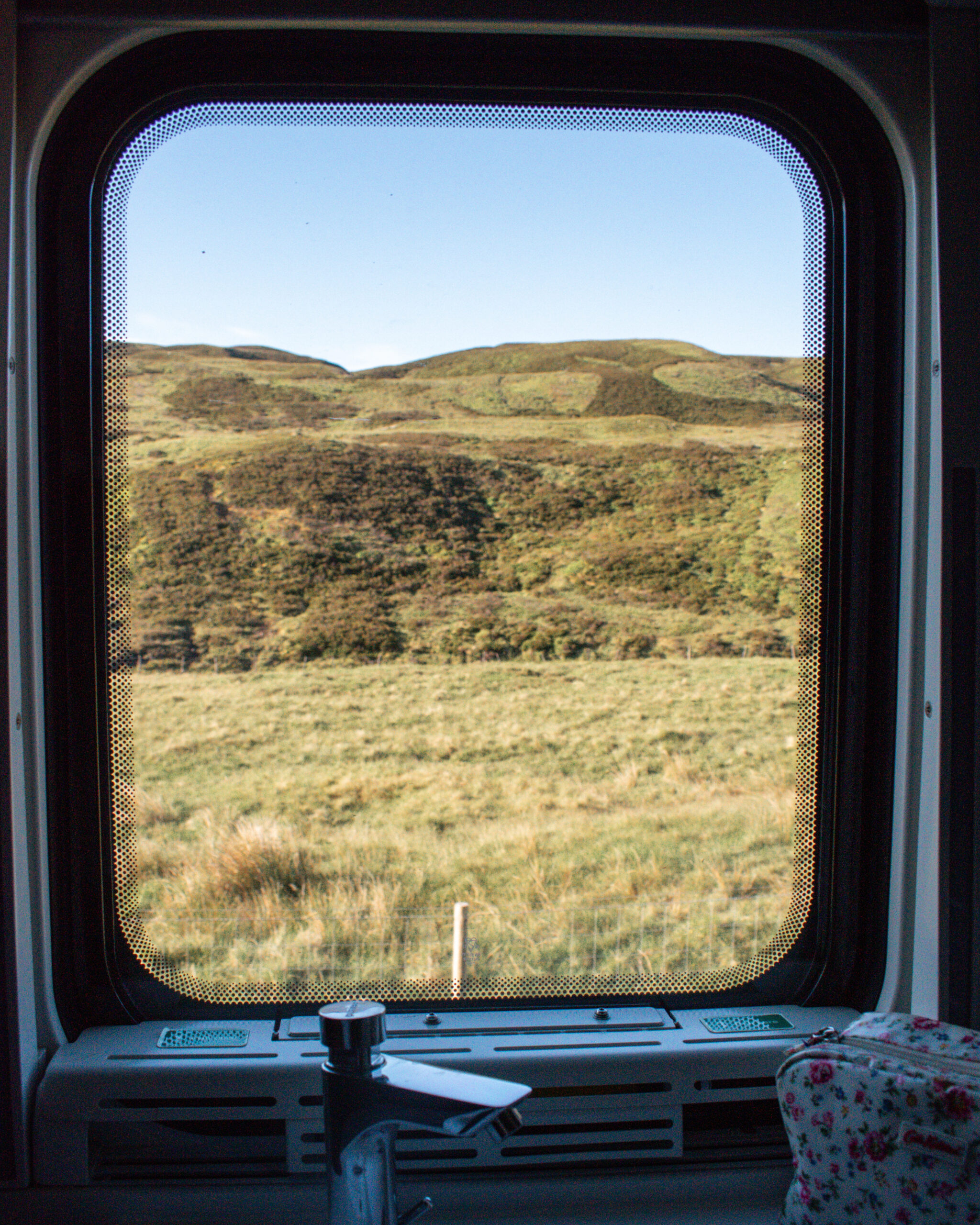 CALEDONIAN SLEEPER TRAIN: LONDON TO SCOTLAND - Faraway Dispatches