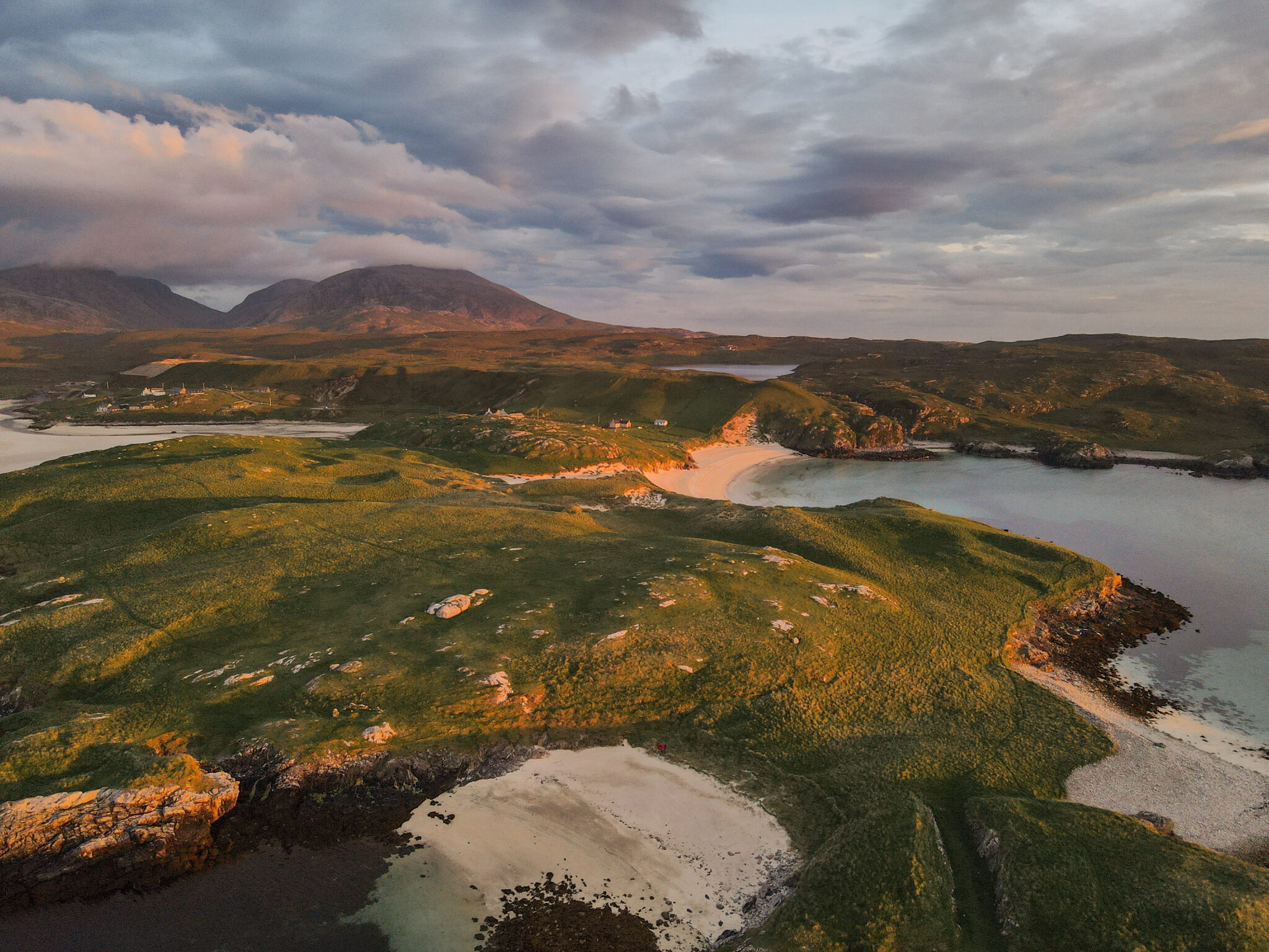 A GUIDE TO THE ISLES OF HARRIS AND LEWIS - Faraway Dispatches